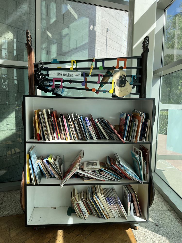 HOLLENBECK COMMUNITY POLICE STATION - Updated December 2025 - 21 Photos ...