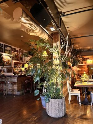 EMRY’S GARDEN - Updated December 2025 - 102 Photos & 75 Reviews - 2 ...