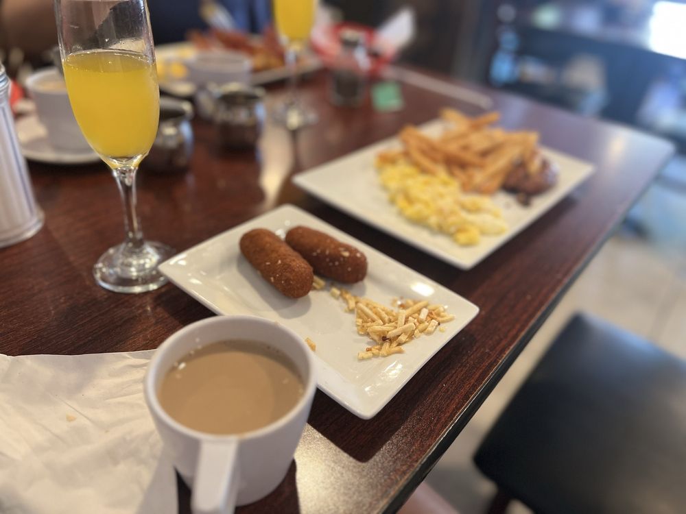 A THREE PALMS CUBAN RESTAURANT - Updated December 2025 - 465 Photos ...