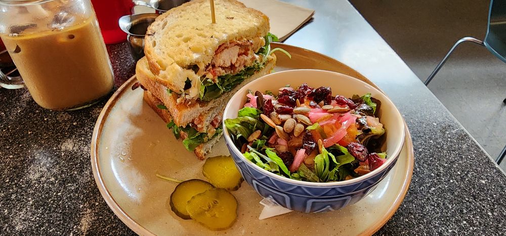 DINER DELUXE - Updated September 2025 - 203 Photos & 273 Reviews - 804 ...