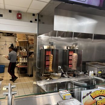 BERLIN’S HALAL DONER - Updated November 2025 - 23 Photos & 25 Reviews ...