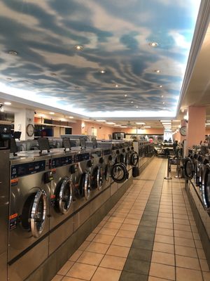 LA LA LAUNDRY INC. - Updated December 2025 - 60 Photos & 40 Reviews ...