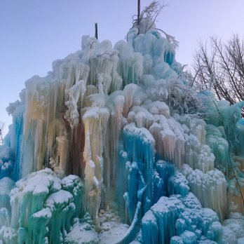 VEAL’S ICE TREE - Updated December 2025 - 36 Photos - 6445 Mimosa Ln ...