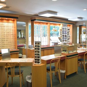 PINK VISION ASSOCIATES - Updated June 2025 - 20 Reviews - 348 Ridge Rd ...