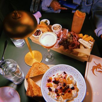 HARTFORD FLAVOR COCKTAIL PARLOUR - Updated December 2025 - 230 Photos ...