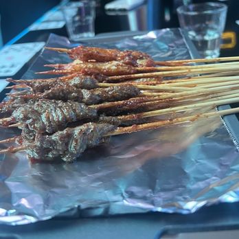 ZUI BEER BAR - Updated May 2024 - 101 Photos & 12 Reviews - 5649 Yonge ...