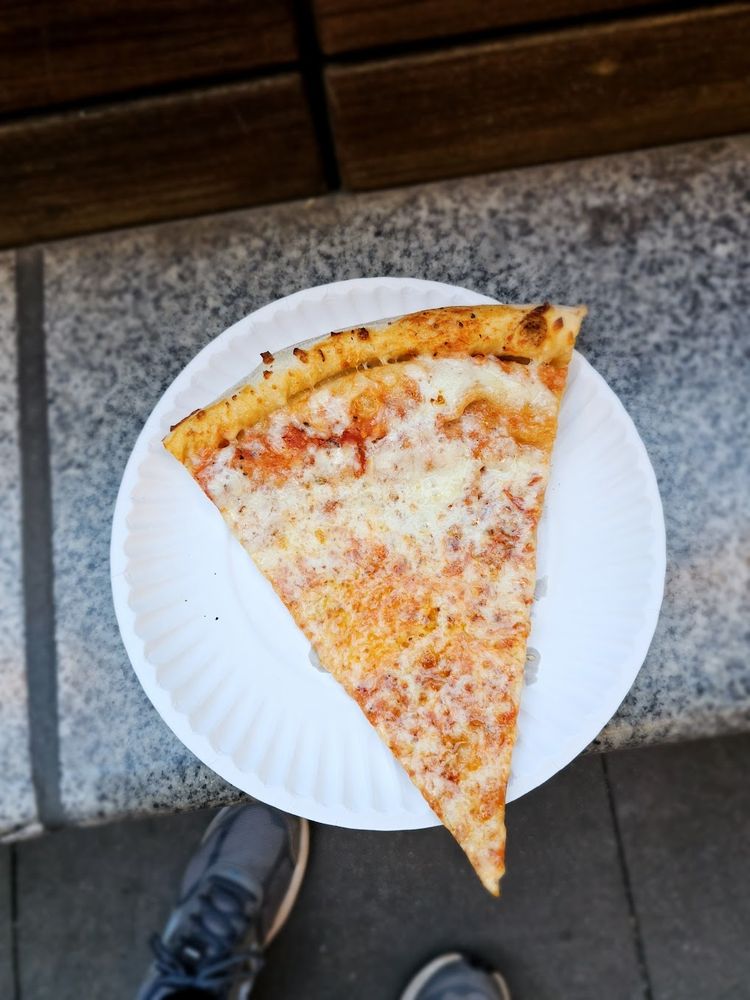 LEXINGTON FAMOUS PIZZA - Updated September 2025 - 50 Lexington Ave, New ...