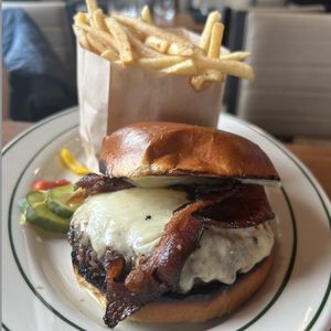 SCOBIE’S CAFE & BAR - Updated March 2025 - 18 Photos & 17 Reviews - 782 ...