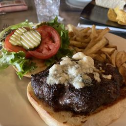 37 CEDAR RESTAURANT & BAR - Updated July 2025 - 87 Photos & 102 Reviews ...