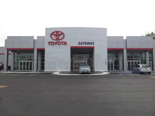 GATEWAY TOYOTA - Updated December 2025 - 46 Photos & 198 Reviews - 395 ...