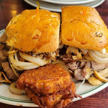 FAMOUS 4TH STREET DELICATESSEN - Updated December 2024 - 1261 Photos ...