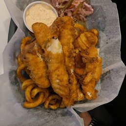 MONTEREY PUB - Updated October 2025 - 129 Photos & 177 Reviews - 1227 ...