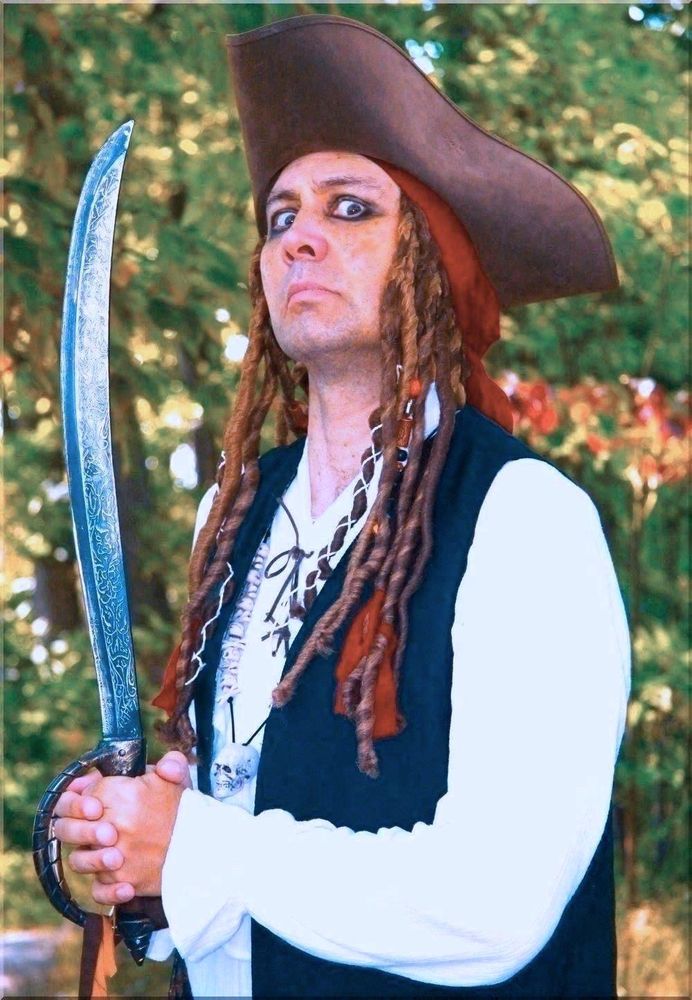 MAGICAL ENTERTAINER VINCENT - Updated February 2025 - 13 Photos - 38 ...