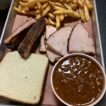 TEXLAHOMA BBQ - Updated March 2025 - 123 Photos & 246 Reviews - 121 E ...