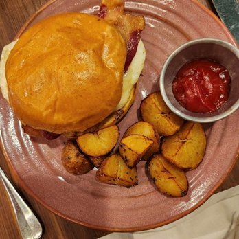 HARTA - Updated October 2025 - 265 Photos & 71 Reviews - 30 W 39th St ...