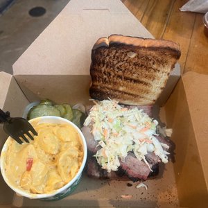 TWO SCOTTS BARBECUE - 47 Photos & 119 Reviews - 536 Leonard St NW ...