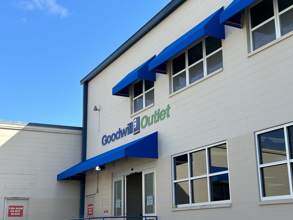 GOODWILL INDUSTRIES-SUNCOAST - 47 Photos & 44 Reviews - 10596 Gandy ...