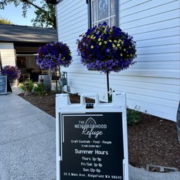 THE NEIGHBORHOOD REFUGE - Updated July 2025 - 68 Photos - 113 S Main ...
