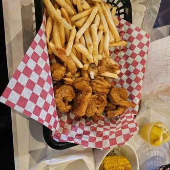 RED ANCHOR - Updated January 2026 - 35 Photos & 51 Reviews - 3515 Metro ...