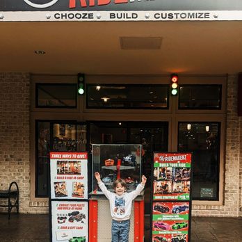 RIDEMAKERZ - Updated October 2025 - 29 Photos - 131 Island Dr, Pigeon Forge, Tennessee - Toy ...