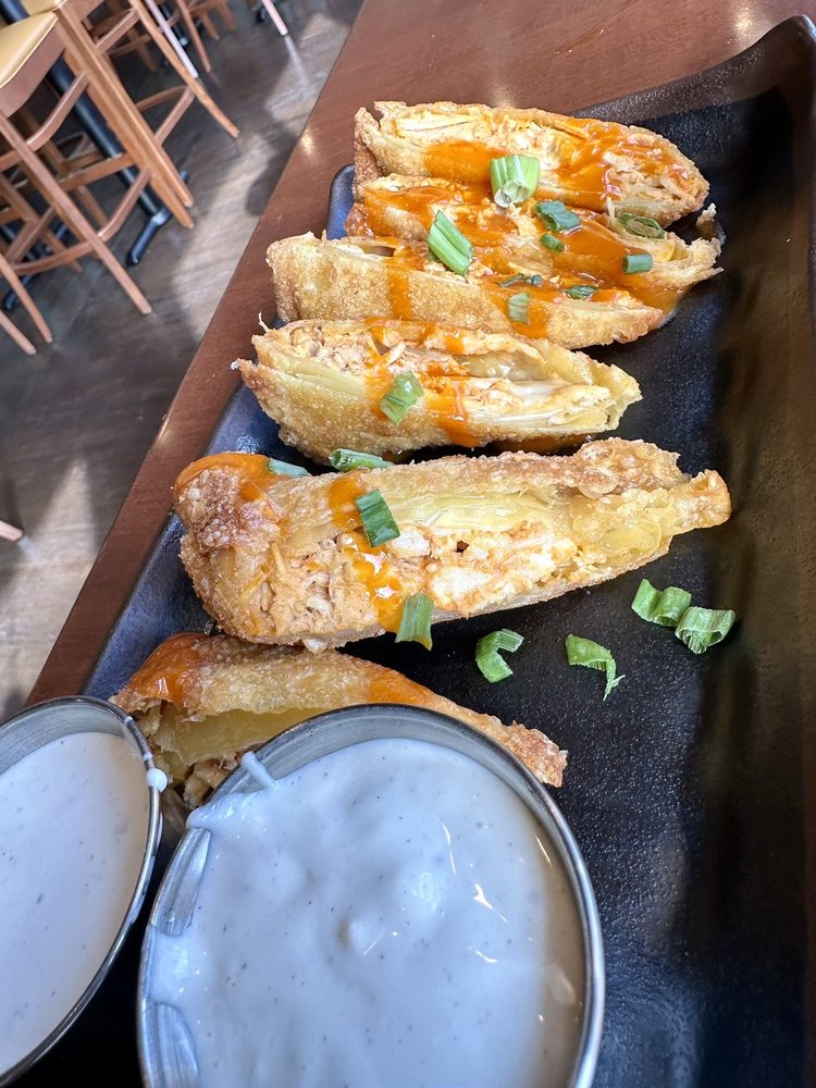 HOPCAT - LIVONIA - 49 Photos & 32 Reviews - 17800 Haggerty Rd, Livonia ...