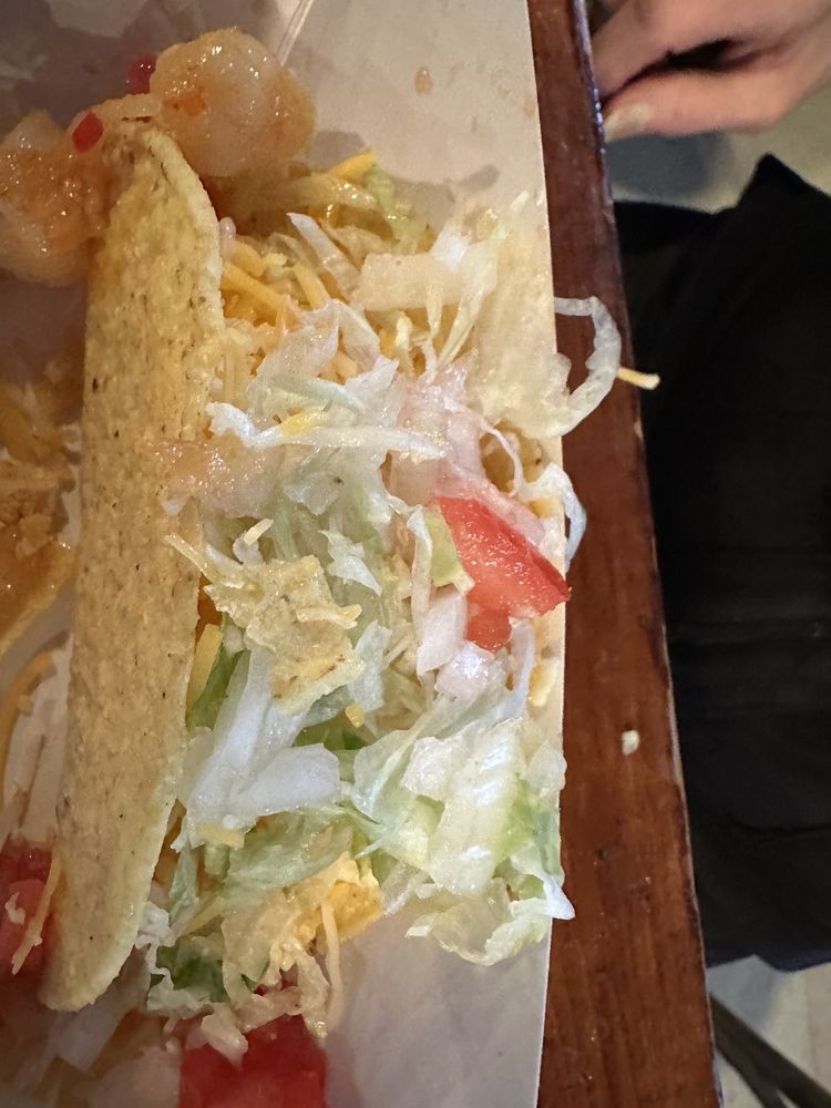 ISLAND OUTPOST - 28 Photos & 23 Reviews - 14231 W Ozello Trl, Crystal ...