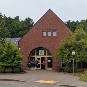 CURTIS MEMORIAL LIBRARY - Updated December 2025 - 32 Photos & 11 ...