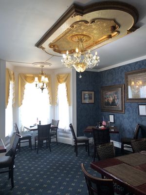 KILMARNOCK INN - Updated October 2025 - 74 Photos & 58 Reviews - 34 E ...