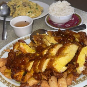 CORAL REEF CHINESE RESTAURANT - Updated October 2025 - 252 Photos & 273 ...