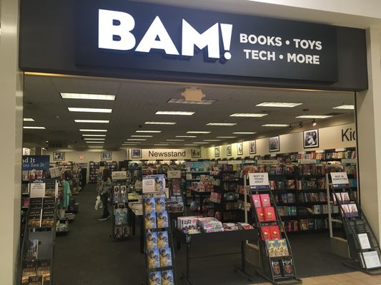 BOOKS A MILLION - Updated October 2025 - 261 Mercer Mall Rd, Bluefield ...