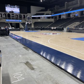 FRONTWAVE ARENA - Updated October 2025 - 307 Photos & 70 Reviews - 3475 Hero Dr, Oceanside ...