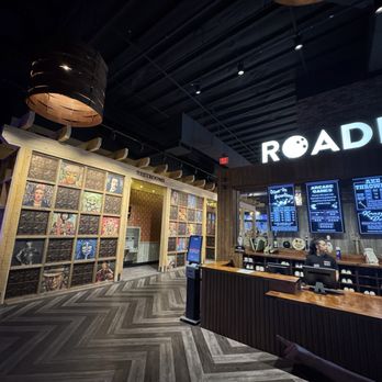 ROADIES - Updated September 2025 - 54 Photos & 34 Reviews - 4811 E ...