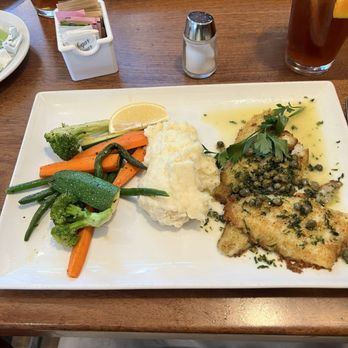 GOOGIE GRILL - Updated May 2024 - 643 Photos & 788 Reviews - 1520 Del ...