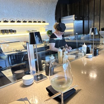 SUSHI 86 - Updated April 2025 - 205 Photos & 259 Reviews - 1050 E 9th ...