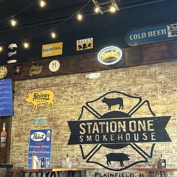 STATION ONE SMOKEHOUSE - Updated November 2025 - 297 Photos & 544 ...