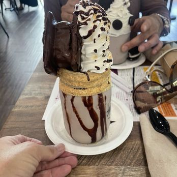 THE YARD MILKSHAKE BAR - Updated December 2024 - 386 Photos & 314 ...