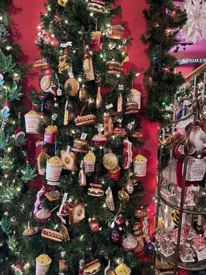 THE CHRISTMAS SHOP - Updated December 2024 - 11 Reviews - 215 N Talbot ...