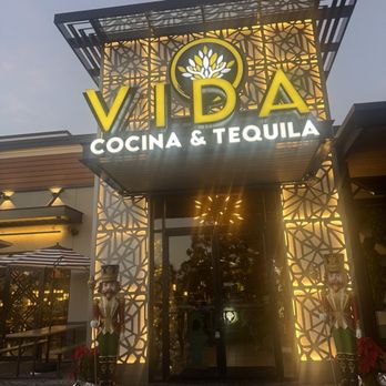 VIDA COCINA & TEQUILA - Updated December 2025 - 1573 Photos & 461 ...
