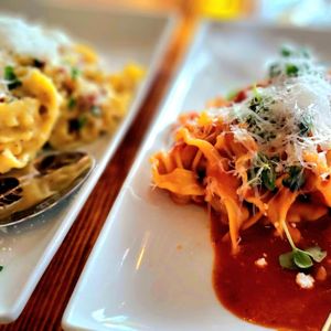 MOTOR BAR & RESTAURANT - Updated 05/2025 - 551 Photos & 245 Reviews ...