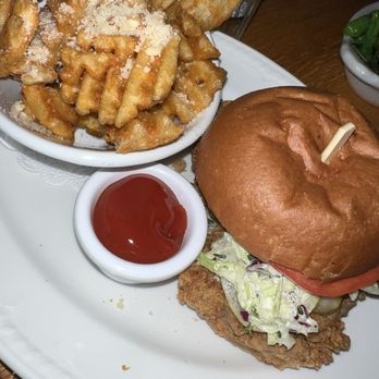 MATHEWS FOOD & DRINK - Updated July 2025 - 1116 Photos & 656 Reviews ...