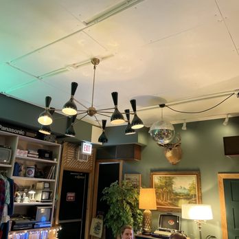 CONSIGNMENT LOUNGE - Updated July 2025 - 48 Photos & 21 Reviews - 3520 ...