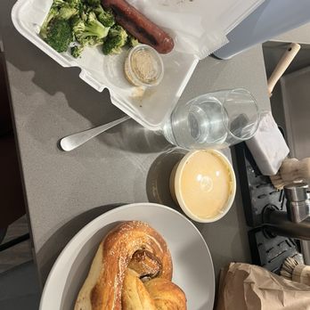 WUNDERBAR - Updated January 2026 - 490 Photos & 495 Reviews - 1132 Lee ...