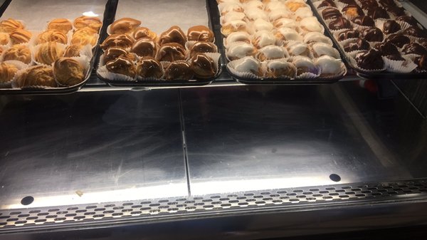 VIA VENETO BAKERY & ITALIAN DELI - 128 Photos & 58 Reviews - 10740 NW ...