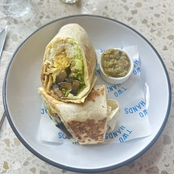 TWO HANDS - Updated August 2024 - 854 Photos & 439 Reviews - 1011 South ...