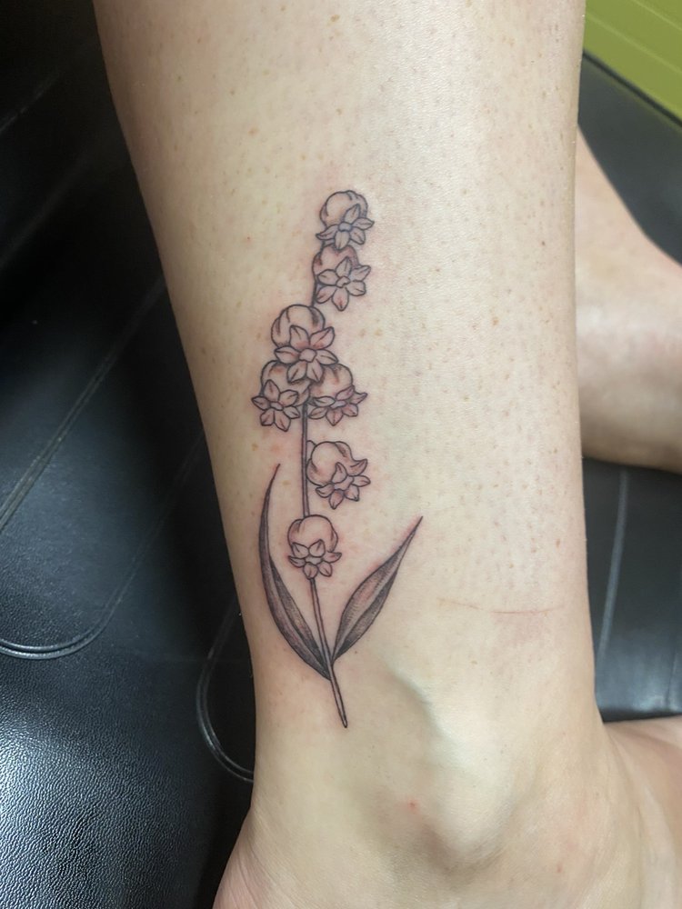 BOMBSHELL TATTOO & BODY PIERCING - Updated January 2026 - 42 Photos ...