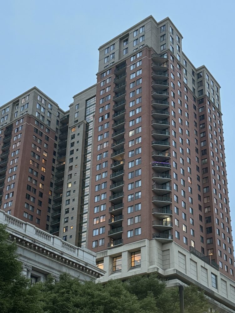 414 WATER STREET RESIDENTIAL CONDOMINIUMS - Updated November 2025 - 16 ...