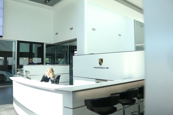 PORSCHE BEND - Updated October 2025 - 24 Photos & 24 Reviews - 1055 SE ...