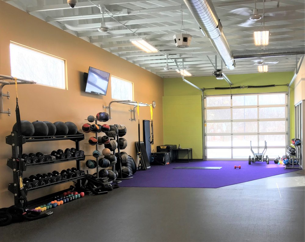 ANYTIME FITNESS - Updated December 2025 - 15 Photos - 1401 N Casaloma ...