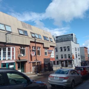 CANADA POST - Updated September 2025 - 11 Reviews - 6175 Almon St ...