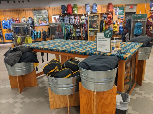 REI - Updated October 2025 - 72 Photos & 136 Reviews - 9901 N Capital ...